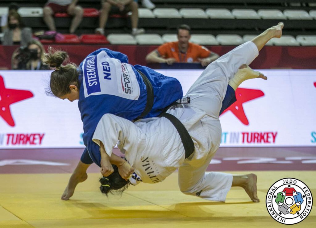 Seizoensopening 2022-2023 – Clinic Guusje Steenhuis – Judo Academy ...